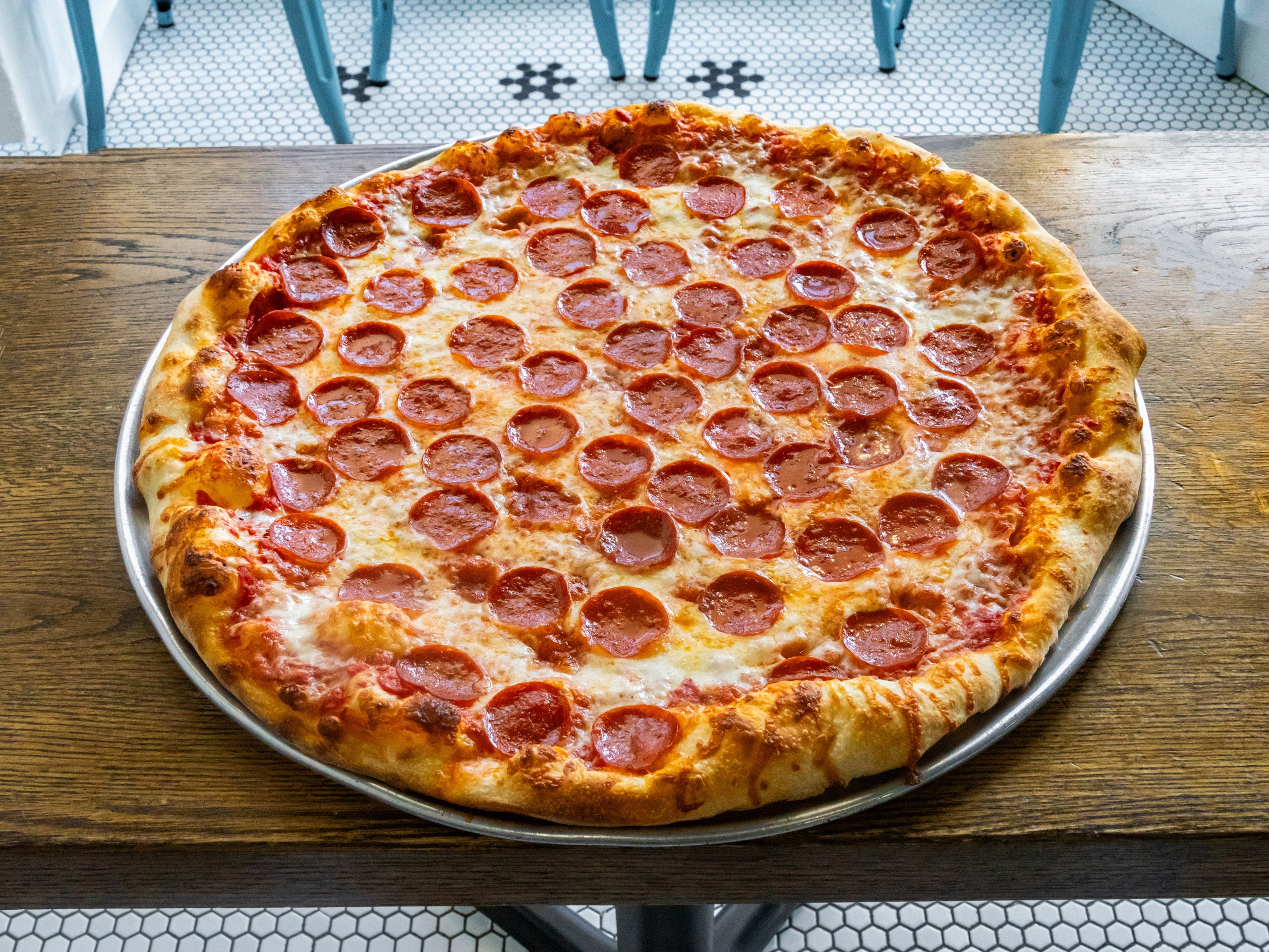 Large Pepperoni | La Pizzetta